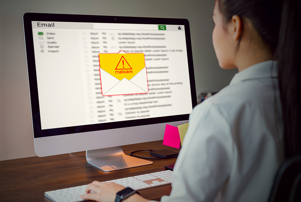 How Do I Report Scam Emails? (And Who Do I Report Them To?) | Verified.org